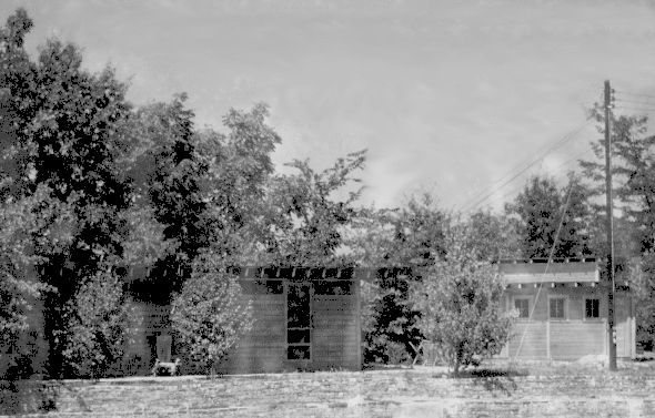 GALLERY – THE JAMES JONES