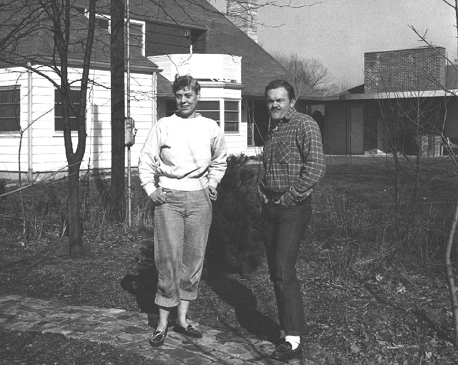 GALLERY – THE JAMES JONES